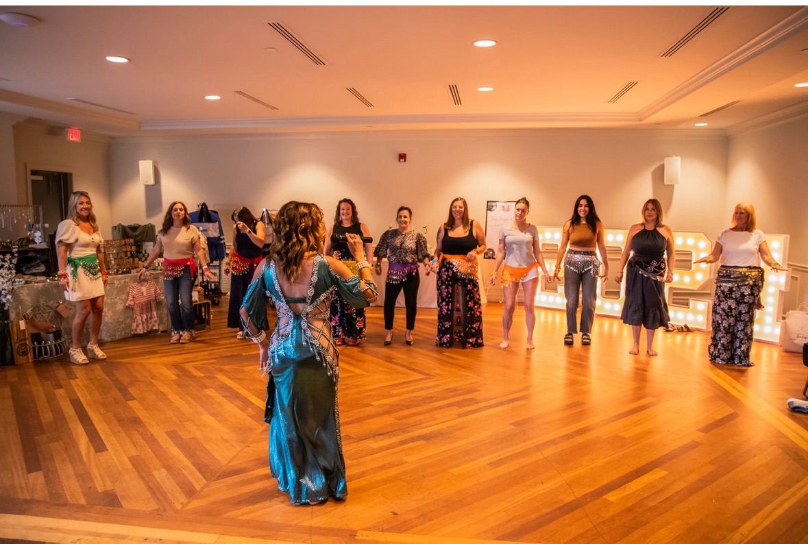 Social Oak – Endless Summer Nights 2024 | Authentic Belly Dance By Lauren